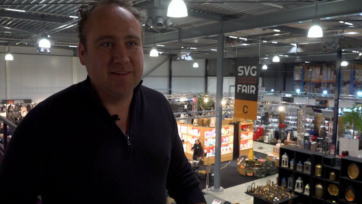 Vier maanden na ‘Alles naar de klote’ opent Chiel de deuren voor zijn ...