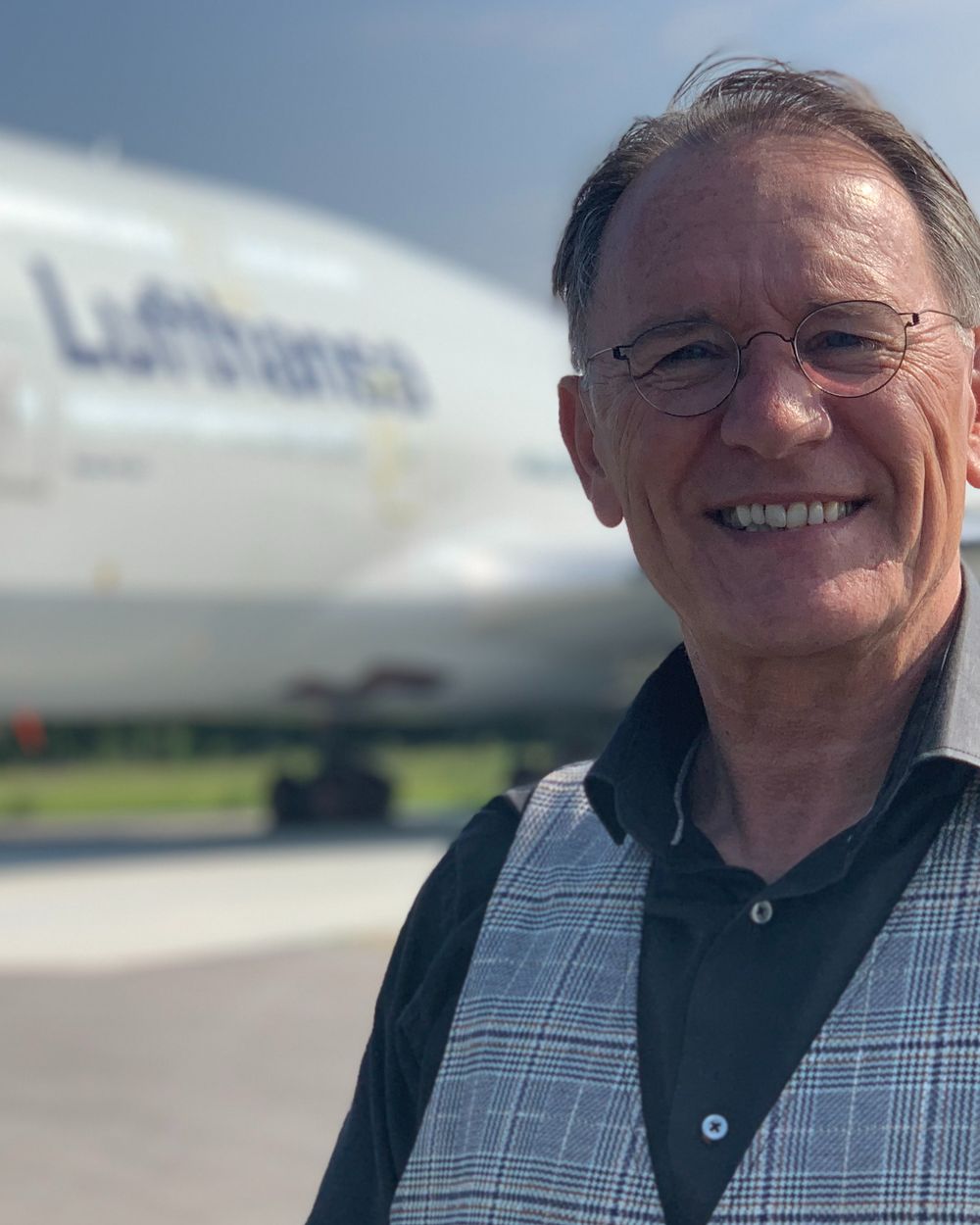 Jan Schuring stopt als directeur van Twente Airport - Oost