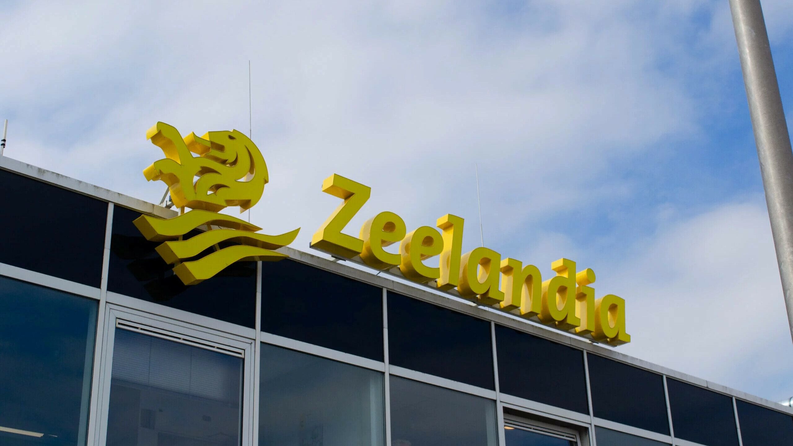 Hoog bezoek bij bakkersbedrijf Zeelandia: koning Willem-Alexander komt ...