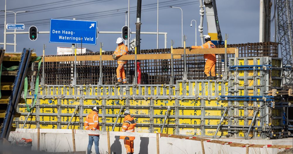 Werkzaamheden aan N211 lopen jaar uit: 'Verschrikkelijk balen' - Omroep ...