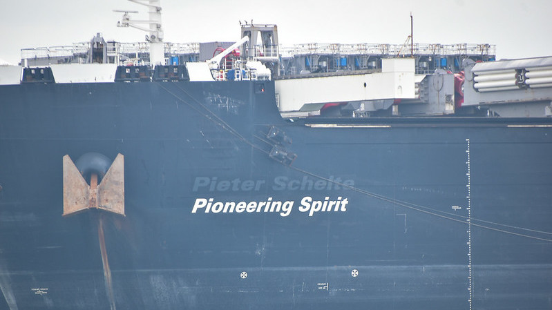Pioneering Spirit leverde honderden prachtige plaatjes op - Omroep Zeeland