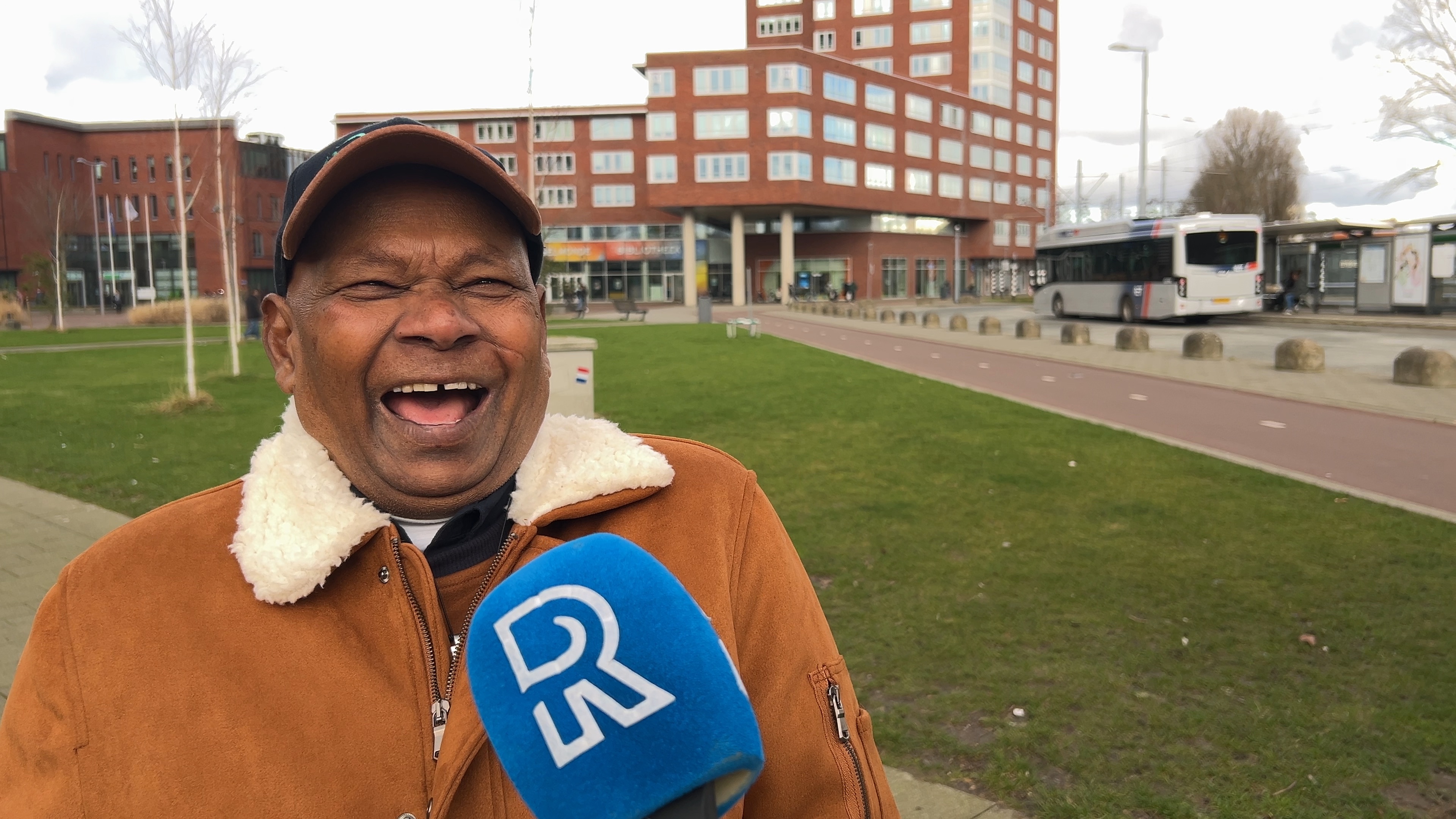 Ouderen een gevaar op de weg? 'Als je 75, 80 jaar bent mag je er wel ...