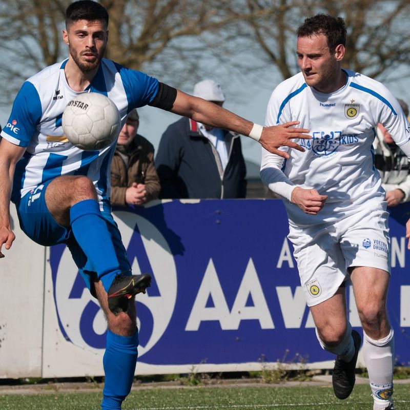 Hoek houdt middenvelder Jabar Zada toch binnenboord - Omroep Zeeland