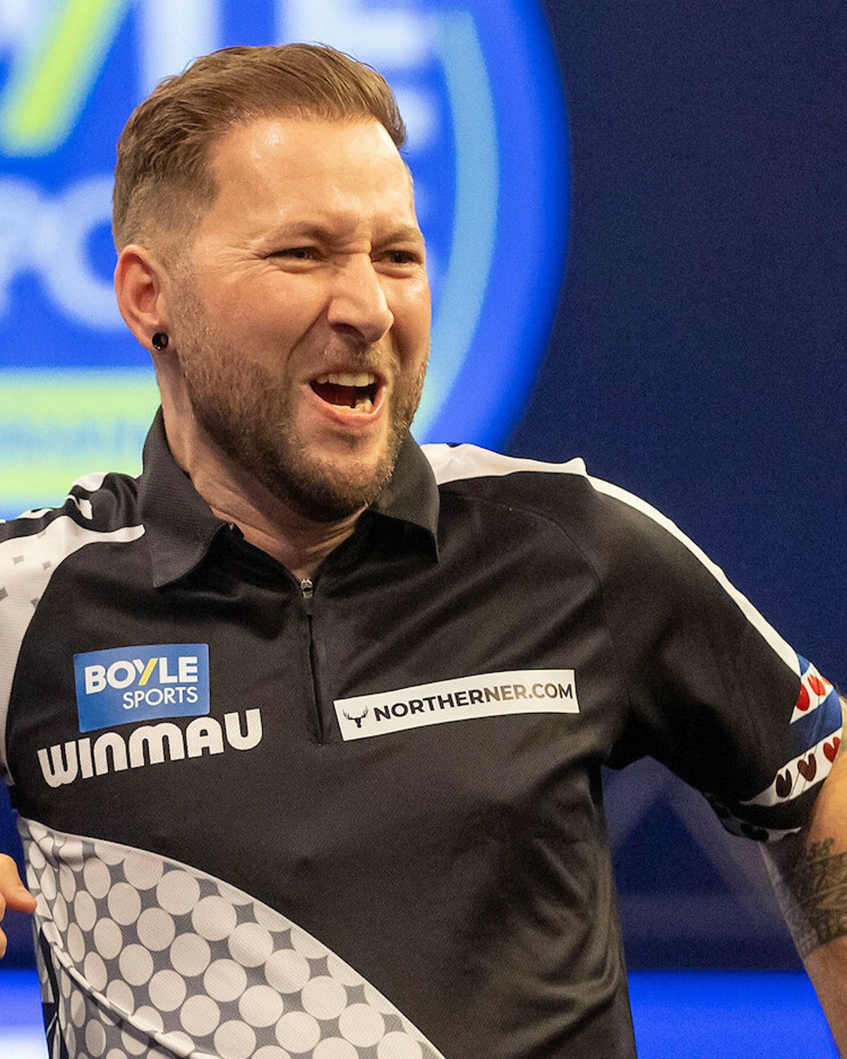 Danny Noppert staat in de halve finale van de World Grand Prix - Omrop ...