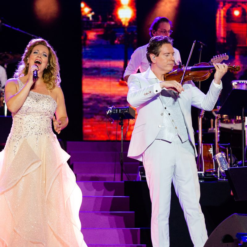 Op L1 TV: Love and Peace Concert van The Maestro - L1