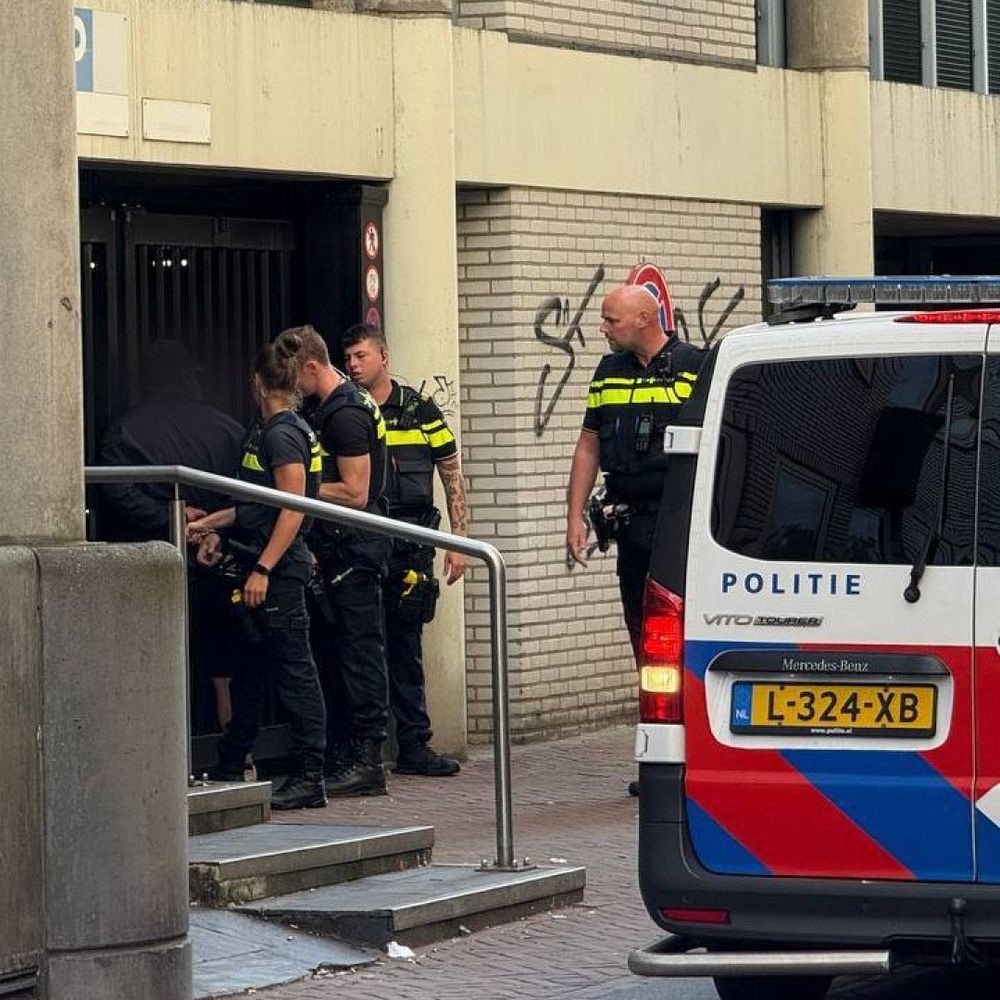 Gewonde bij steekpartij met schaar, verdachte (44) opgepakt - Omroep Gelderland