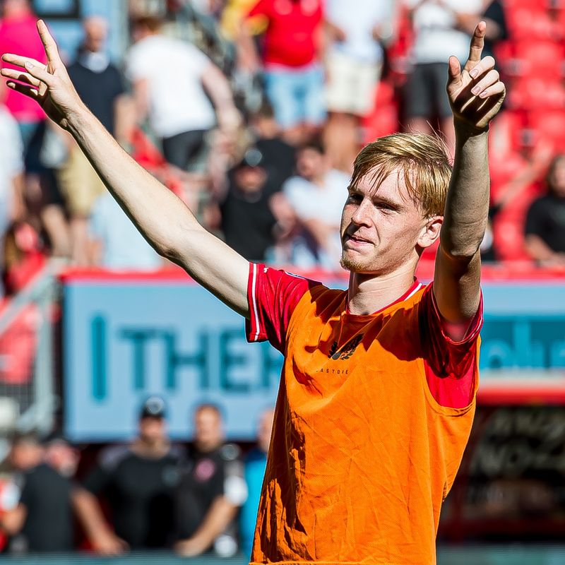 Transferproat betaald voetbal: contractverlenging Mats Rots bij FC ...