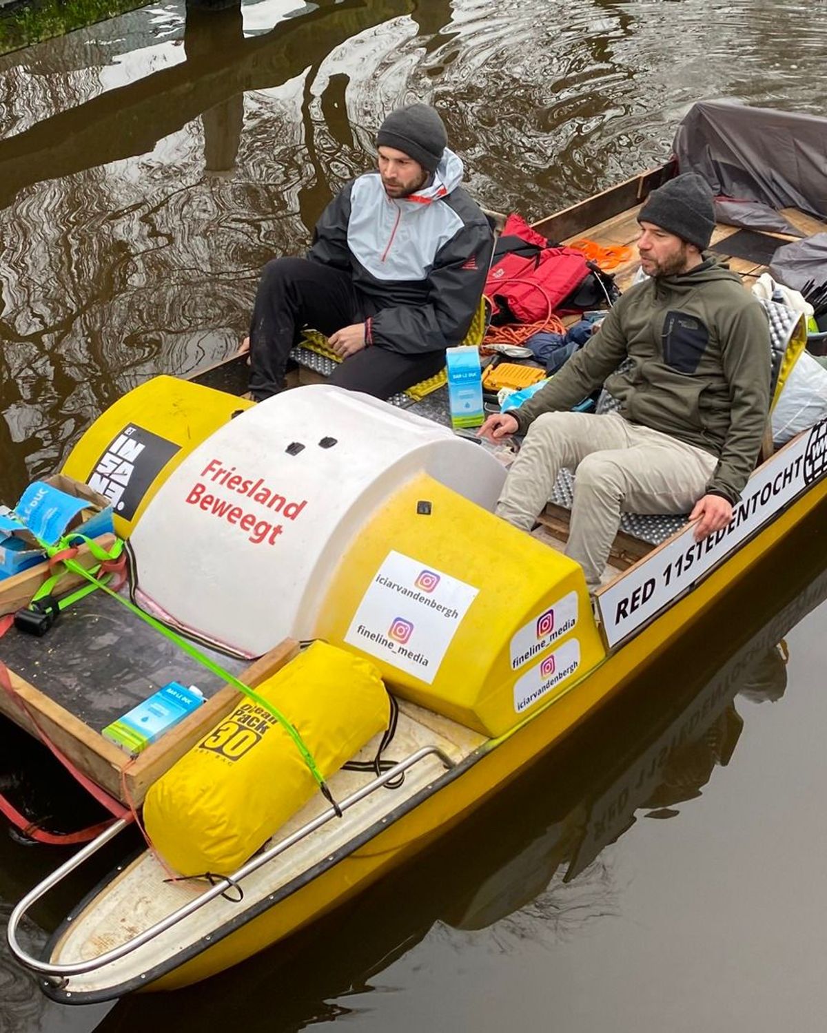Op de waterfiets bij de elf steden langs voor het goede doel - Omrop ...