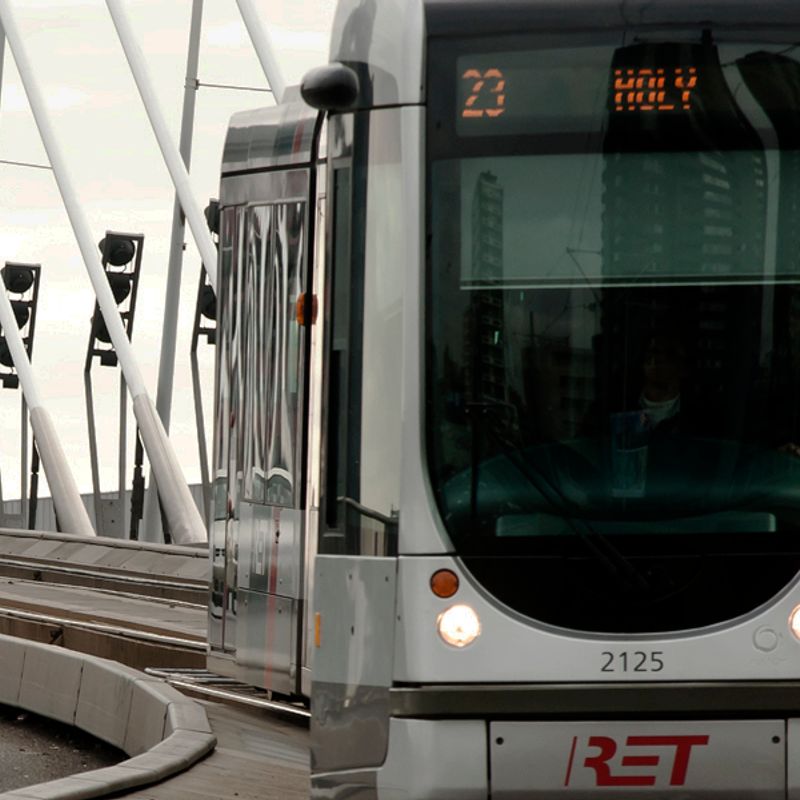 RET van start met nieuwe dienstregeling - Rijnmond