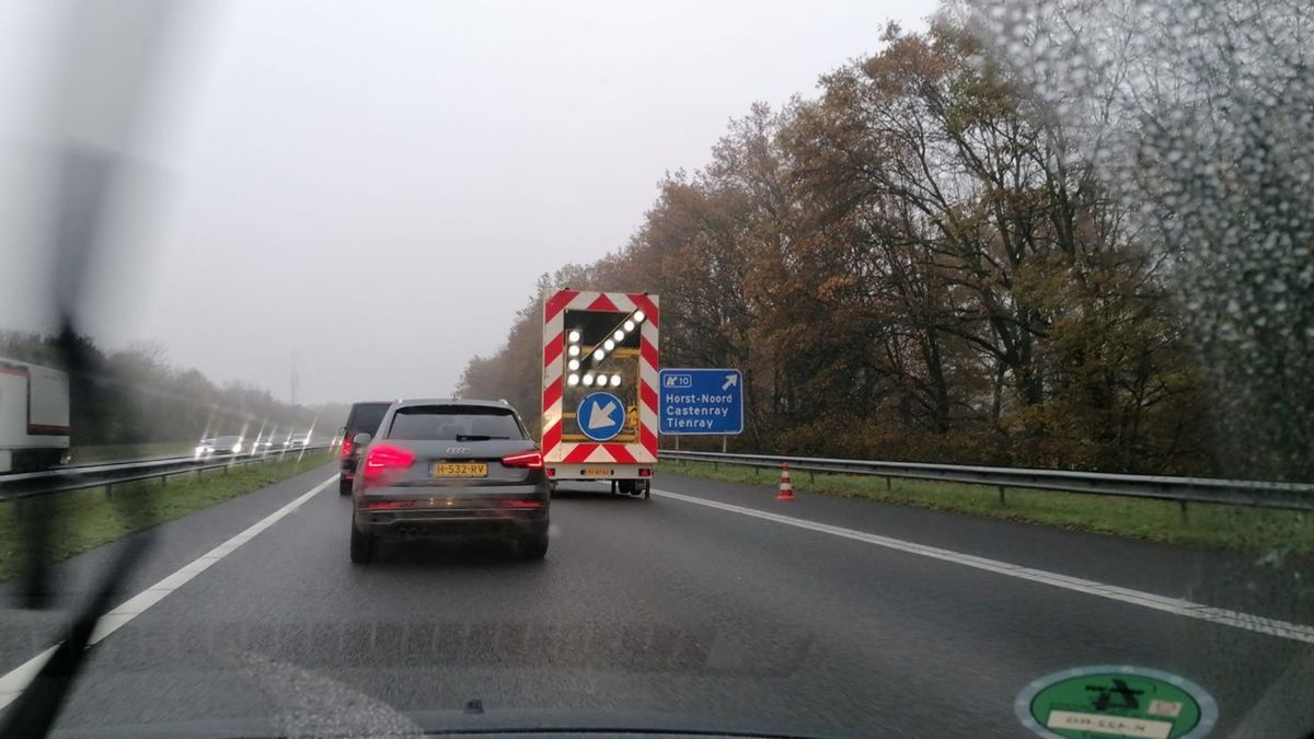 Snelweg A73 weer vrij na ongeval met twee auto's - L1 Nieuws