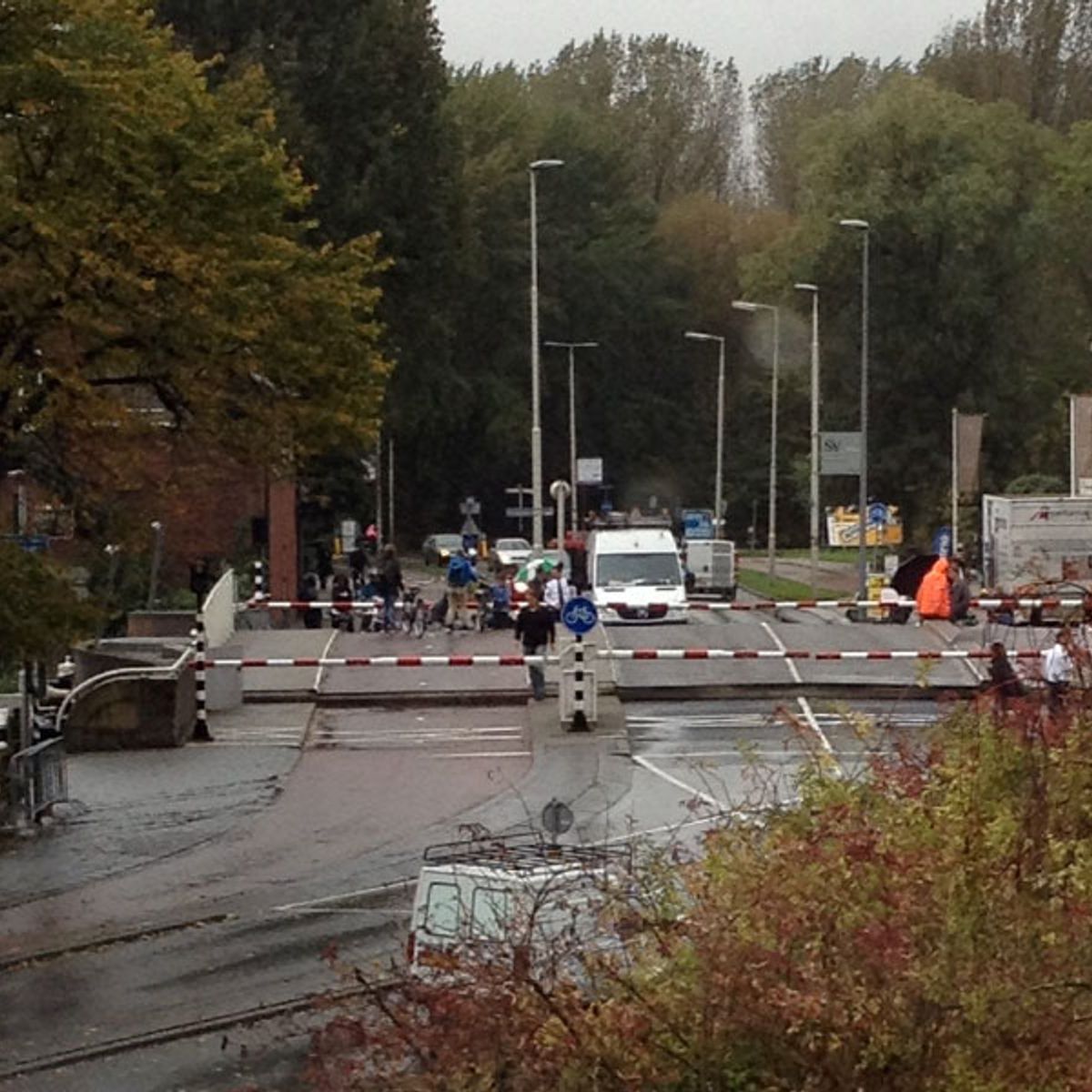 Verkeerschaos door storing Irenebrug - Rijnmond