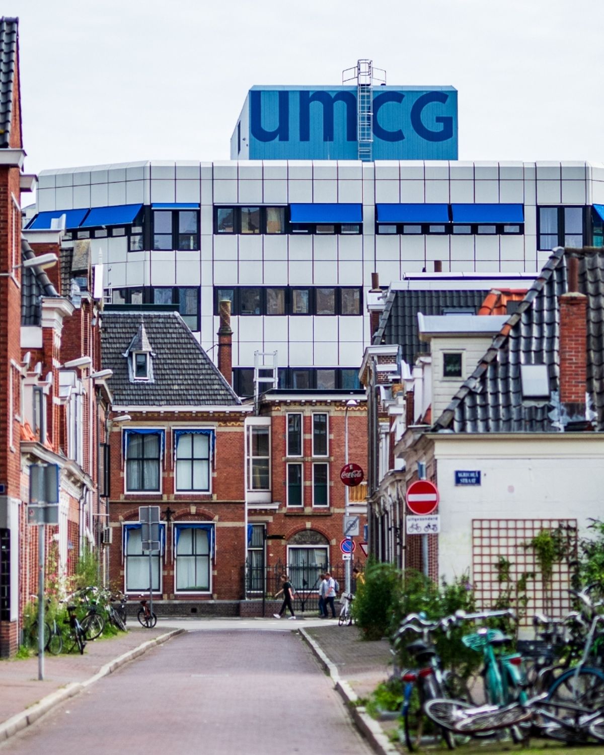 UMCG beantwoordt patiëntenvragen met hulp van kunstmatige intelligentie ...