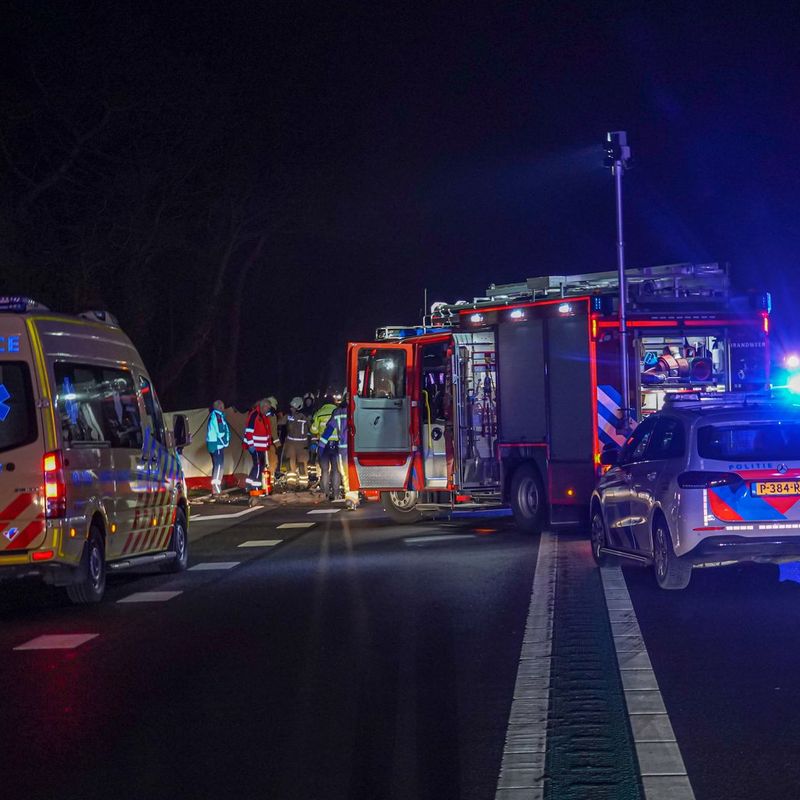 54-jarige vrouw uit Vries komt om bij ongeluk op N34 - RTV Drenthe