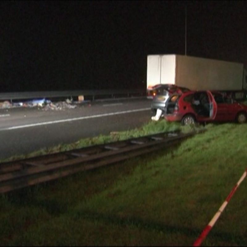 Dode bij ongeluk op A1 Hoevelaken - Omroep Gelderland