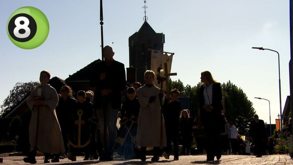 Azewijn pakt groots uit tijdens 200ste processie - Omroep Gelderland