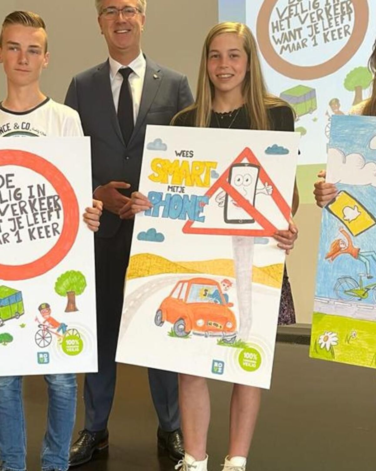 Hannah, Harm en Jette winnen prijs voor beste poster over ...