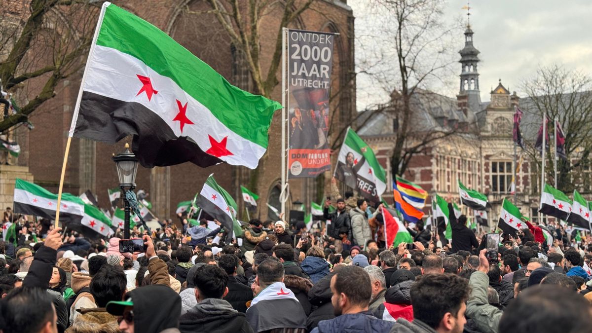 Chaotisch, maar gemoedelijk: groot Syrisch feest in Utrechtse ...