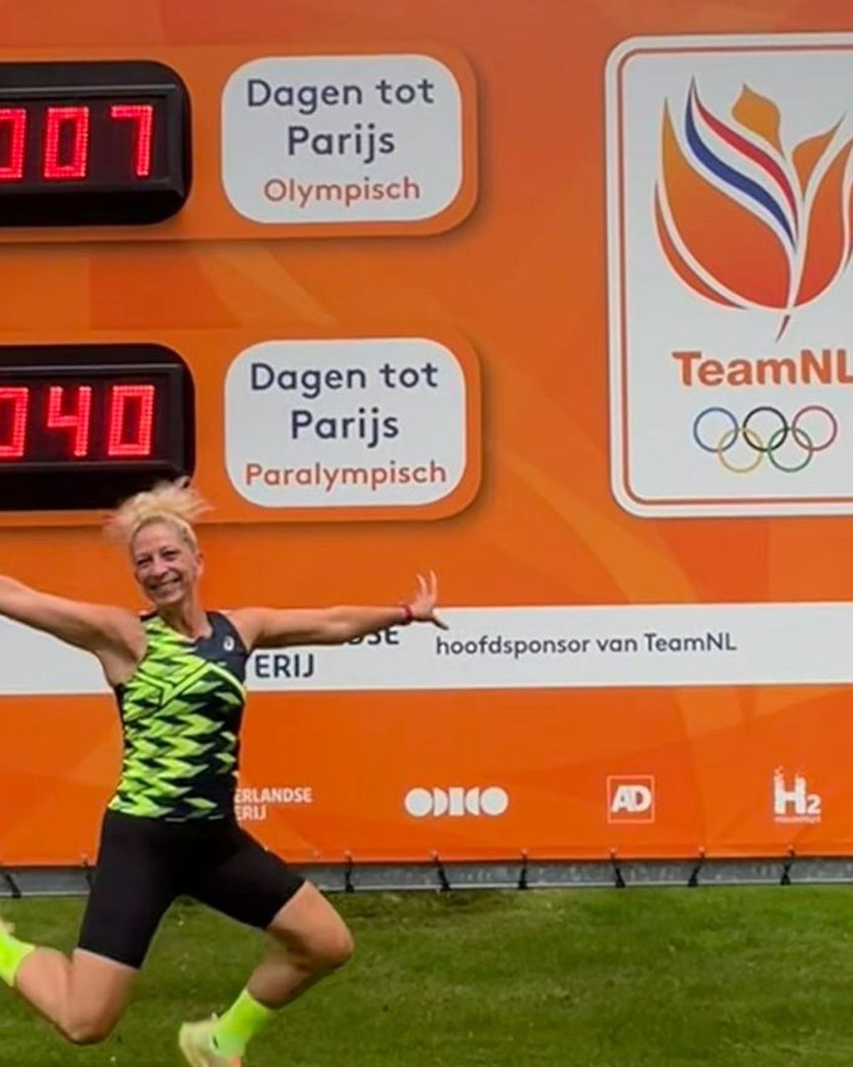 Natalie gaat niet alleen als supporter maar ook als deelnemer naar de ...