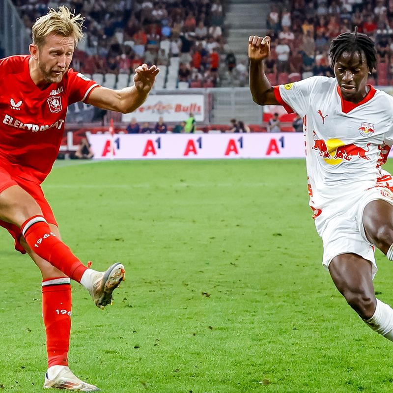 LEES TERUG | Michel Vlap houdt droom voor FC Twente levend met late treffer - Oost