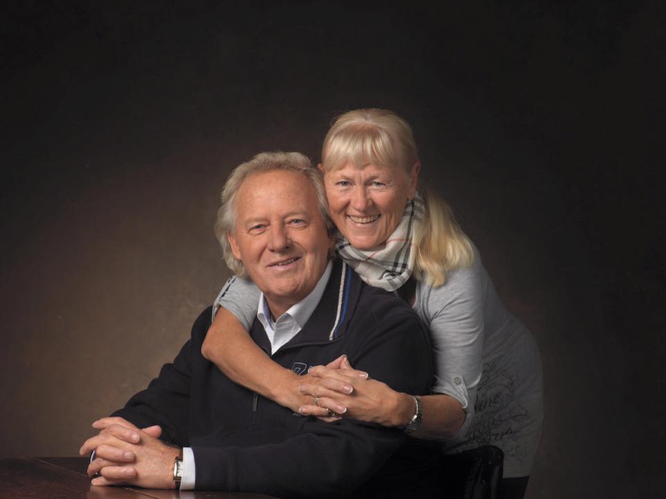 Het bewogen leven van volkszanger Koos Alberts - Omroep Gelderland