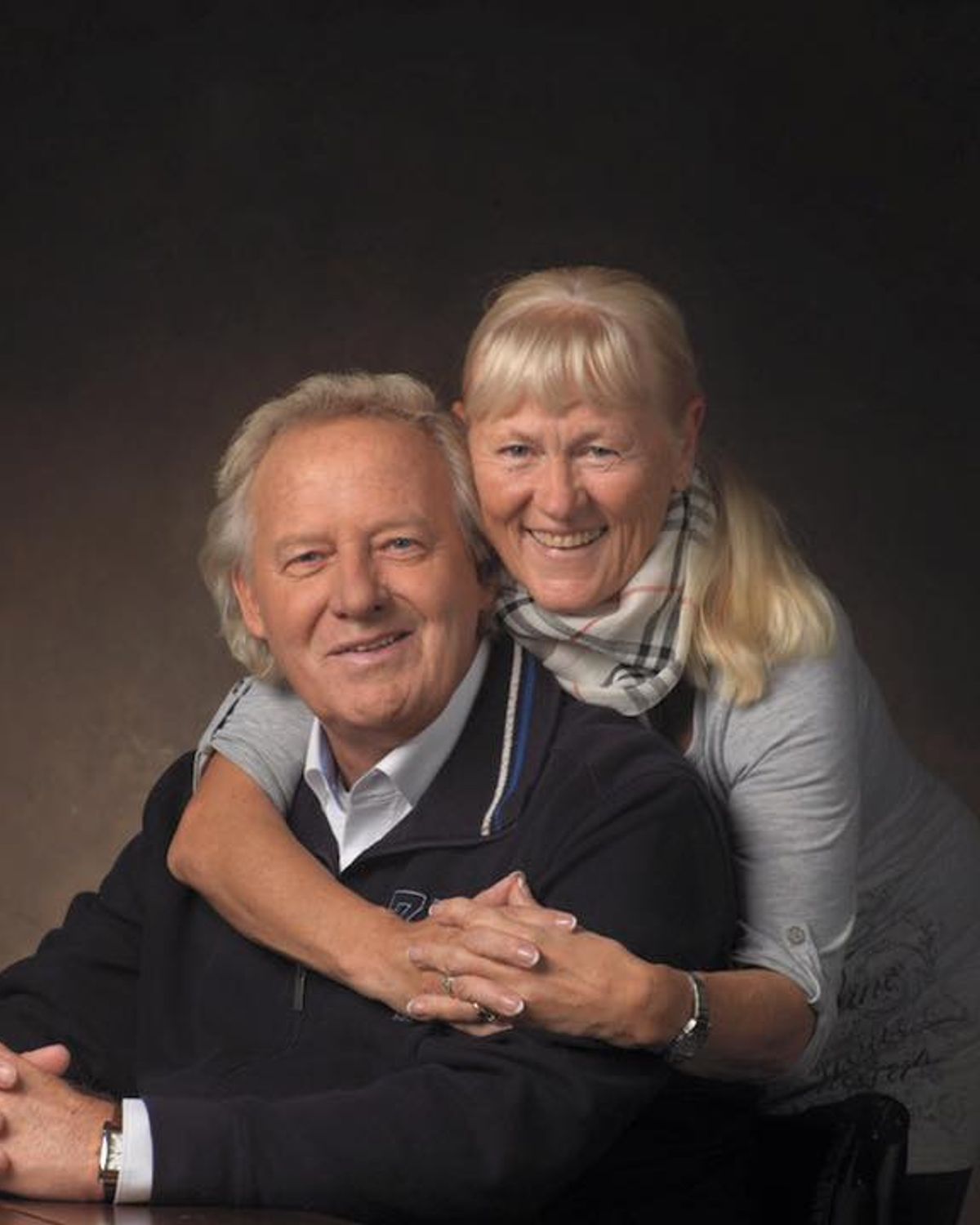 Het bewogen leven van volkszanger Koos Alberts - Omroep Gelderland