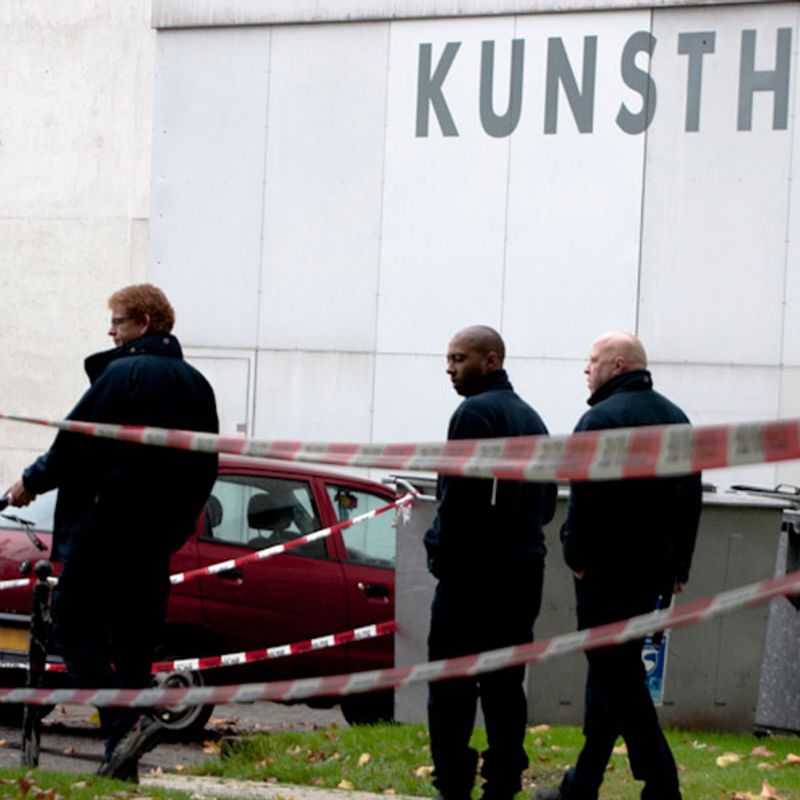Daders kunstroof moeten 18 miljoen betalen - Rijnmond
