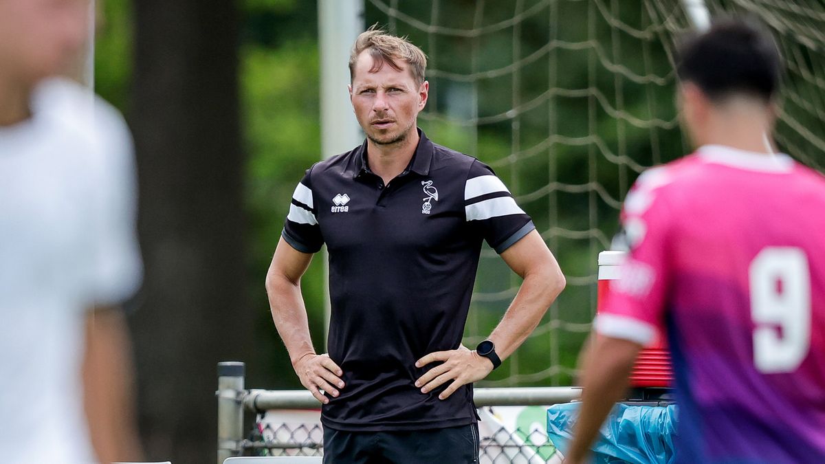 Nieuwe ADO-trainer Robin Peter thuis in Den Haag: 'Het grote plaatje ...