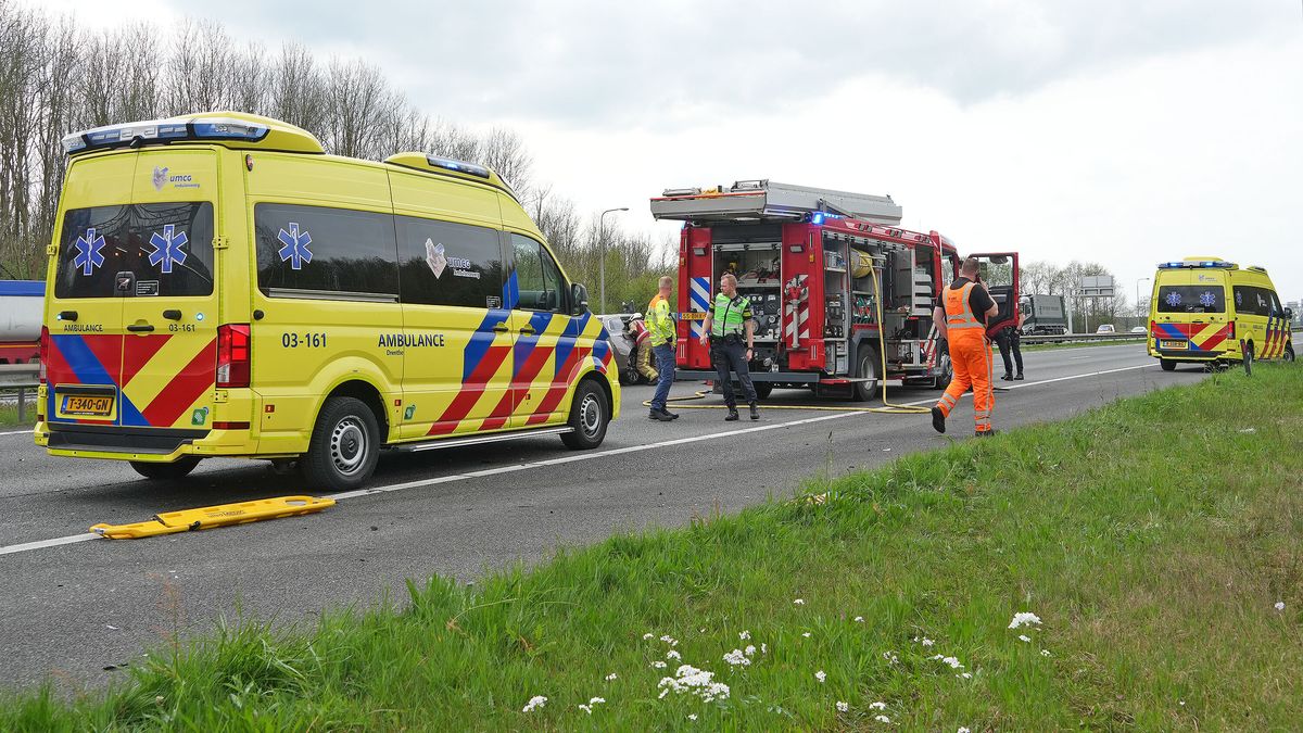 Meerdere gewonden bij ongeluk op A37 bij Hoogeveen - RTV Drenthe
