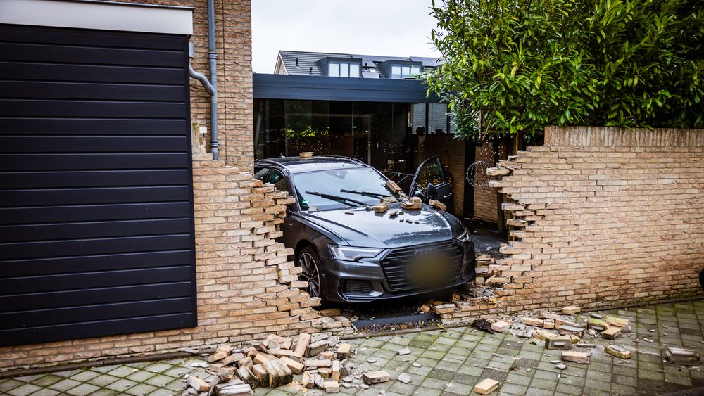 112-nieuws: Kilo's illegaal vuurwerk gevonden in Mijdrecht en Soest ...