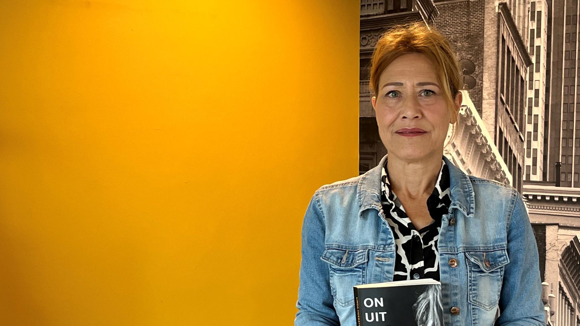 Linda Hoekstra schrijft een boek over de moord op haar vader en moeder ...