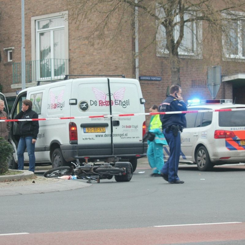 Bejaarde vrouw overleden na verkeersongeluk Blerick - L1