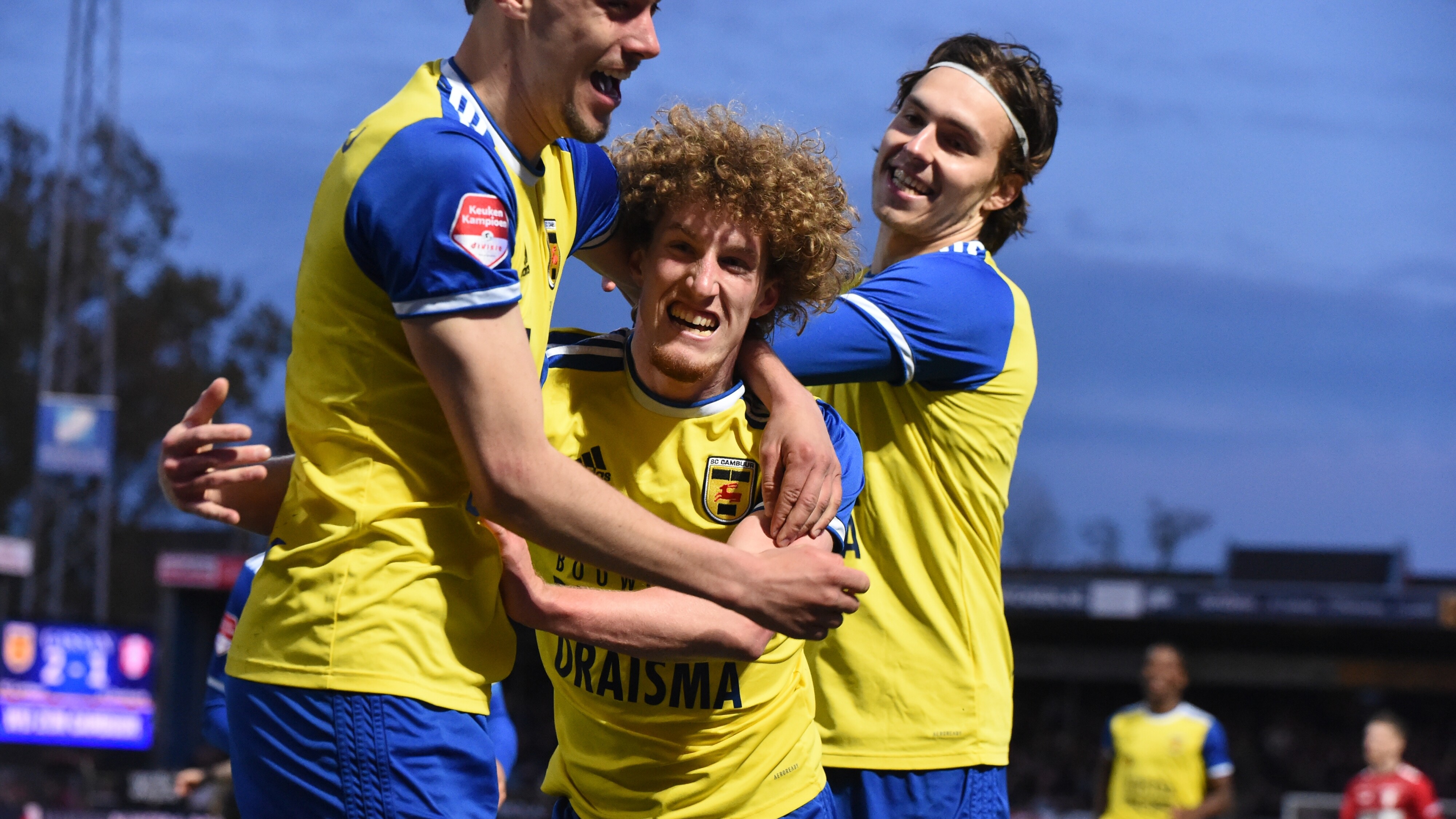Cambuur geeft voorsprong uit handen in spektakelstuk tegen FC Dordrecht ...