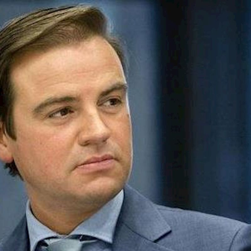 Dalfsenaar Malik Azmani wordt vandaag geïnstalleerd in Europees ...