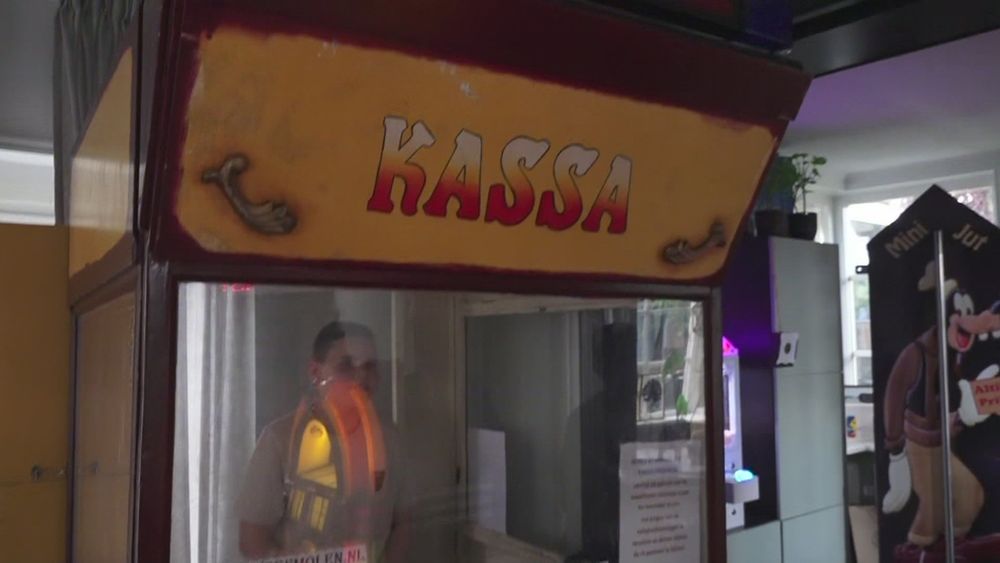 Liam (12) maakt mensen blij met zijn mini-kermis - RTV Noord