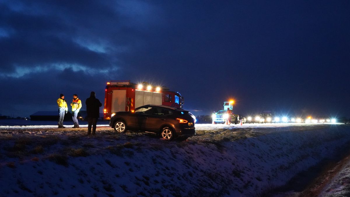 112-nieuws: Auto's glijden van de weg bij Startenhuizen, Holwierde en ...