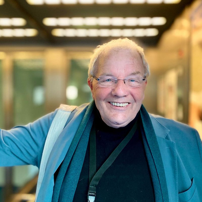 Luister hier naar de podcast met Nico Haasbroek: 'Nog lang niet overbodig' - Rijnmond