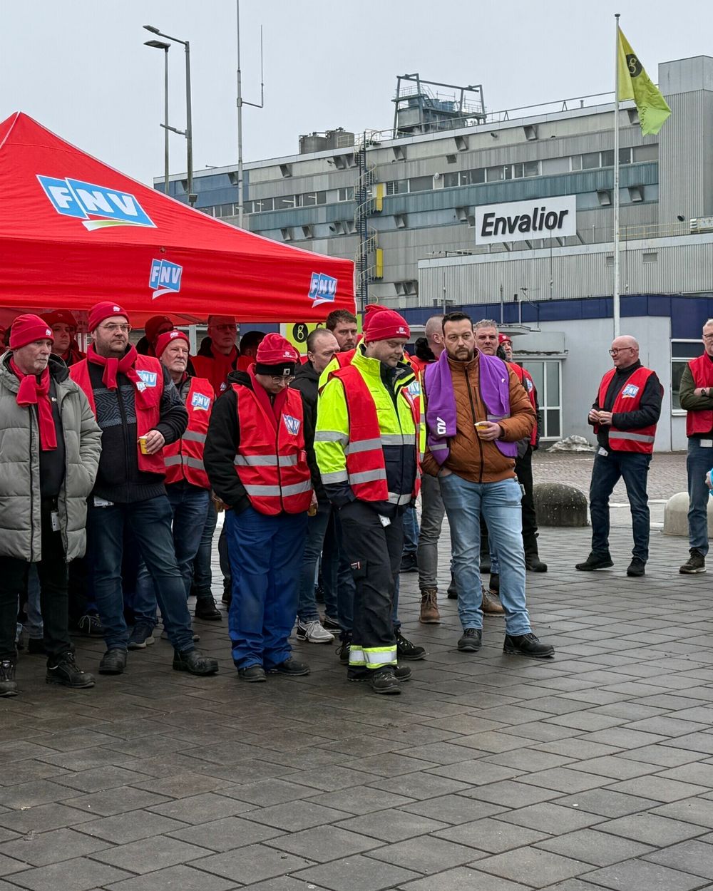 Medewerkers Envalior wijzen cao-aanbod directie af, nieuwe acties op ...