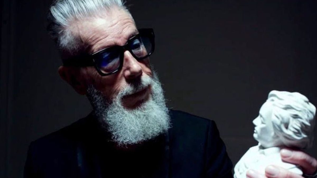 Ben Akkerman (81) ontwierp brillen voor Elton John en Lou Rawls en zit nog vol inspiratie, 'Ik ...