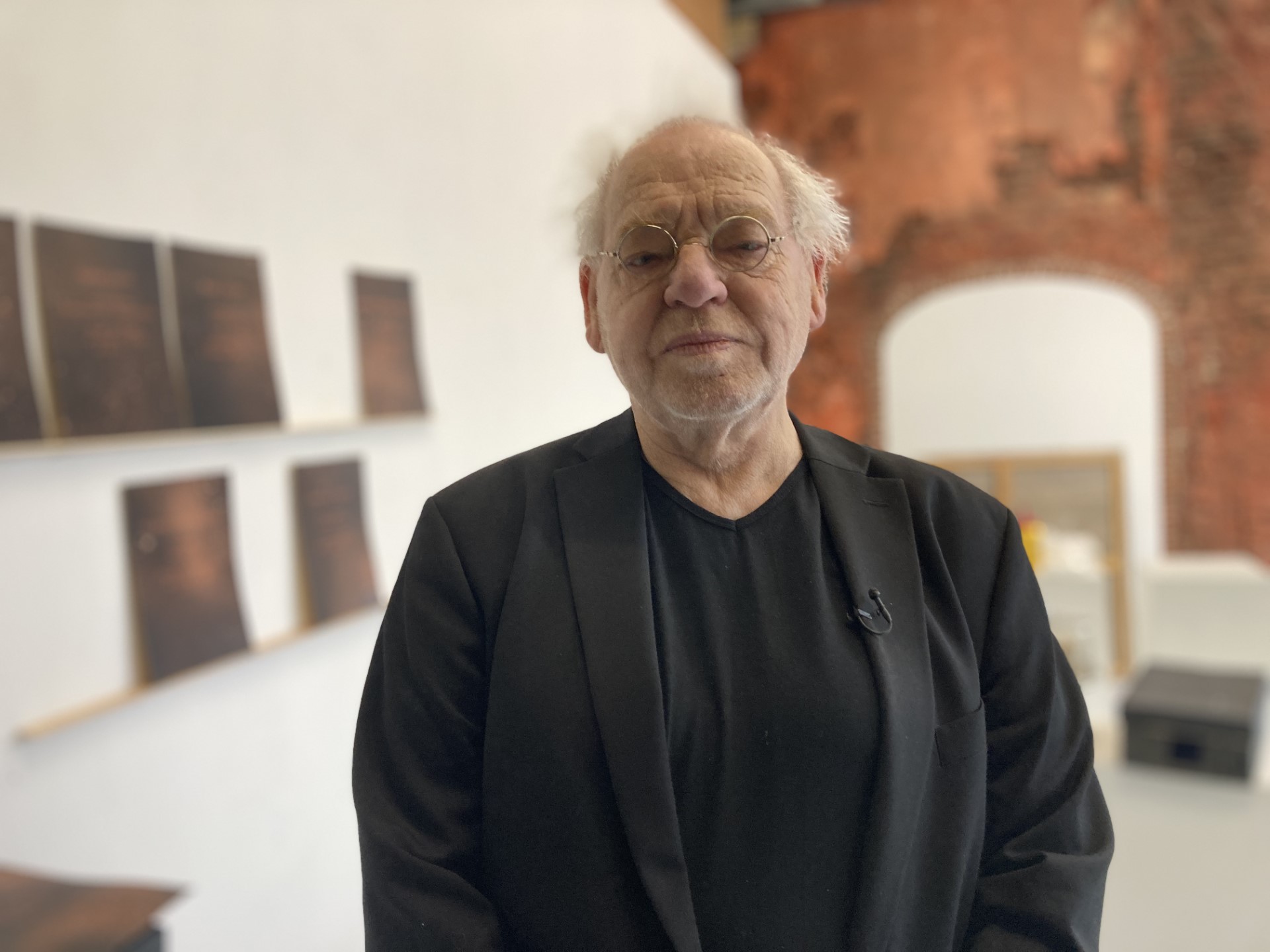 Hans Overvliet maakt monument voor omgekomen journalisten in Gaza: 'Af ...