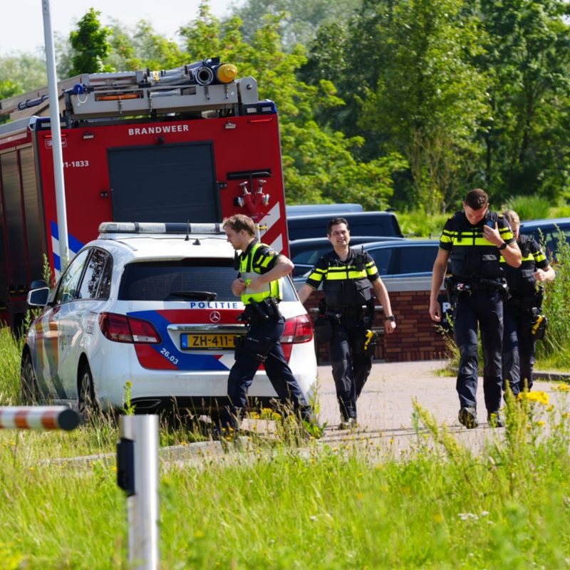 112-nieuws vrijdag 7 juni: Ongeval tussen wielrenner en bestelbusje bij Kommerzijl • Brand op ...