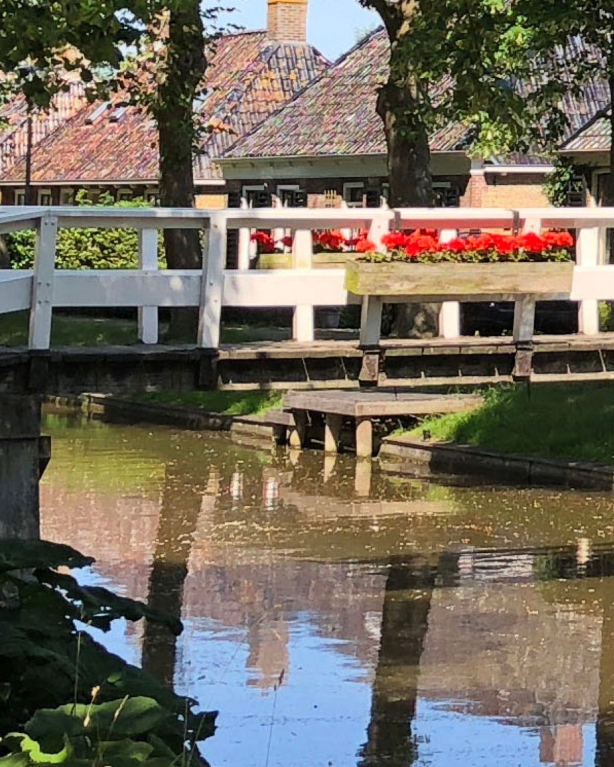 Dorpen druk met voorbereiding Slachtemarathon: Achlum wordt Venetië ...