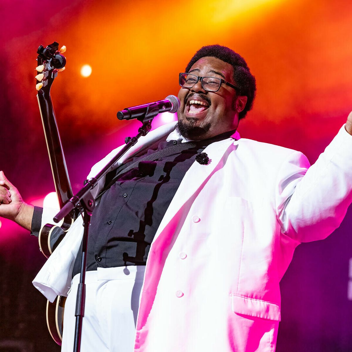 In beeld: Tweede dag vol blues en country in Grolloo - RTV Drenthe