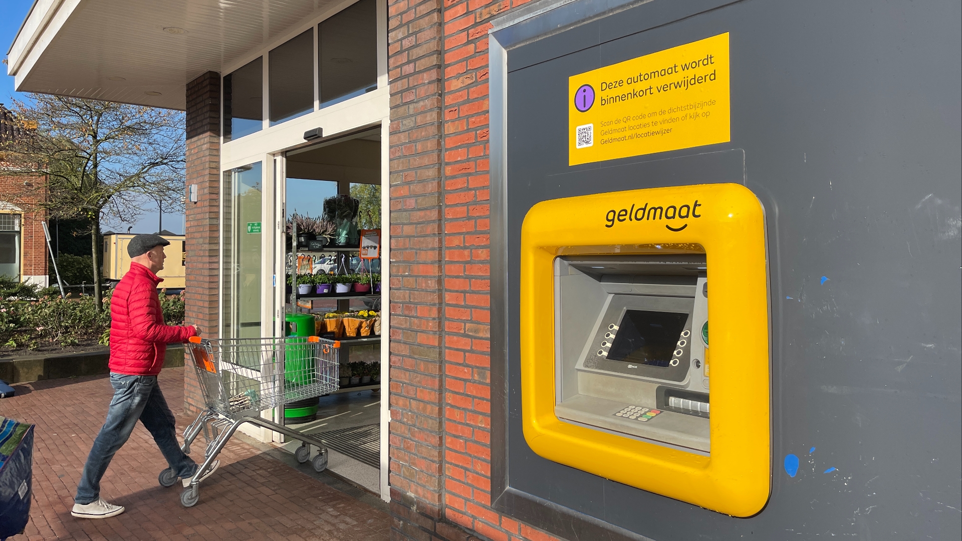 Miscommunicatie rondom geldautomaat Zuidbroek; automaat krijgt plekje ...