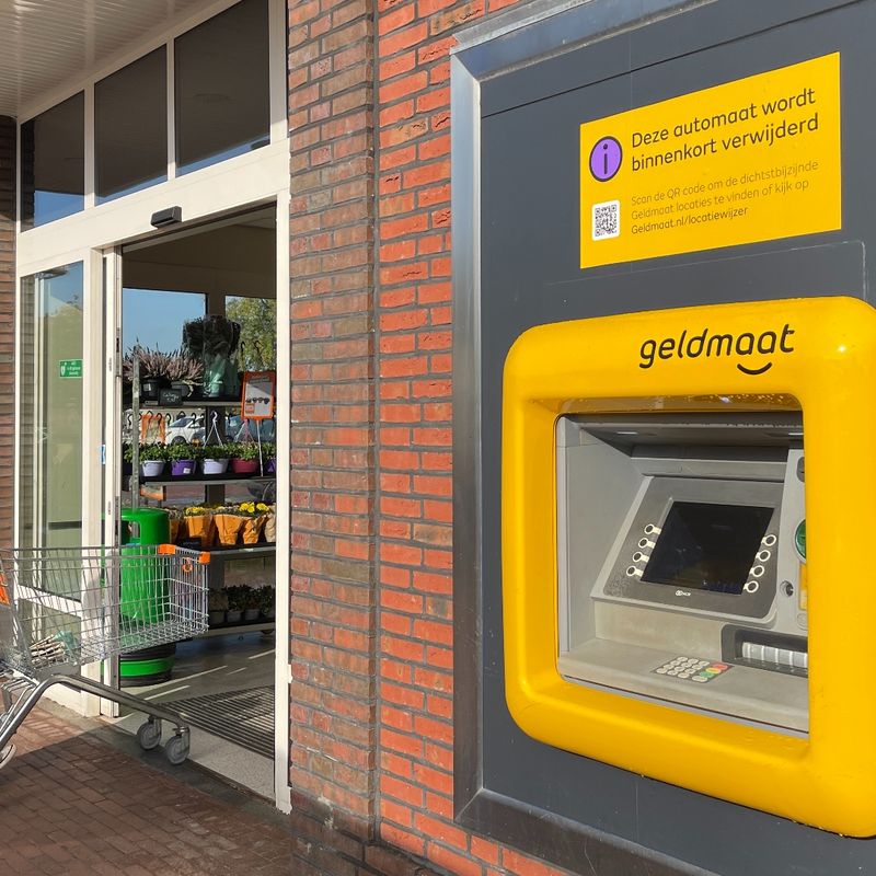 Miscommunicatie rondom geldautomaat Zuidbroek; automaat krijgt plekje ...