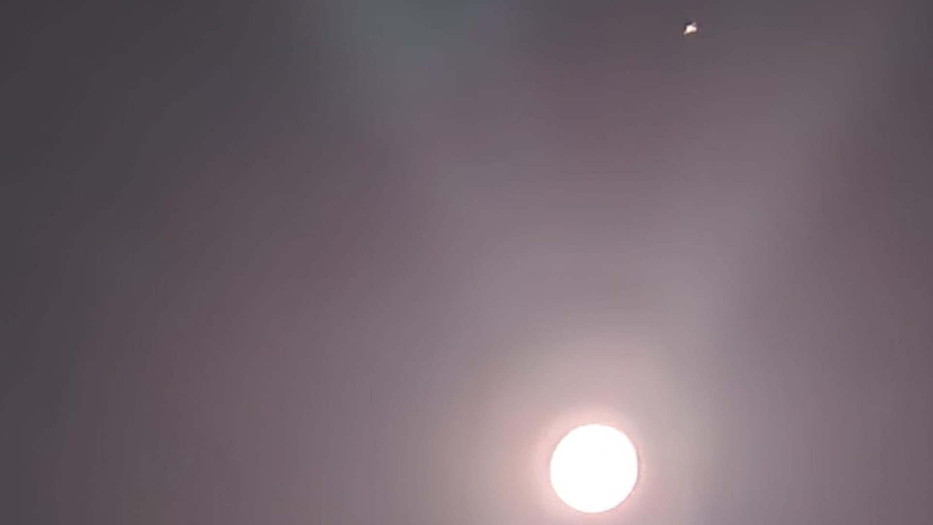 In beeld: de tweede volle maan deze maand - RTV Noord