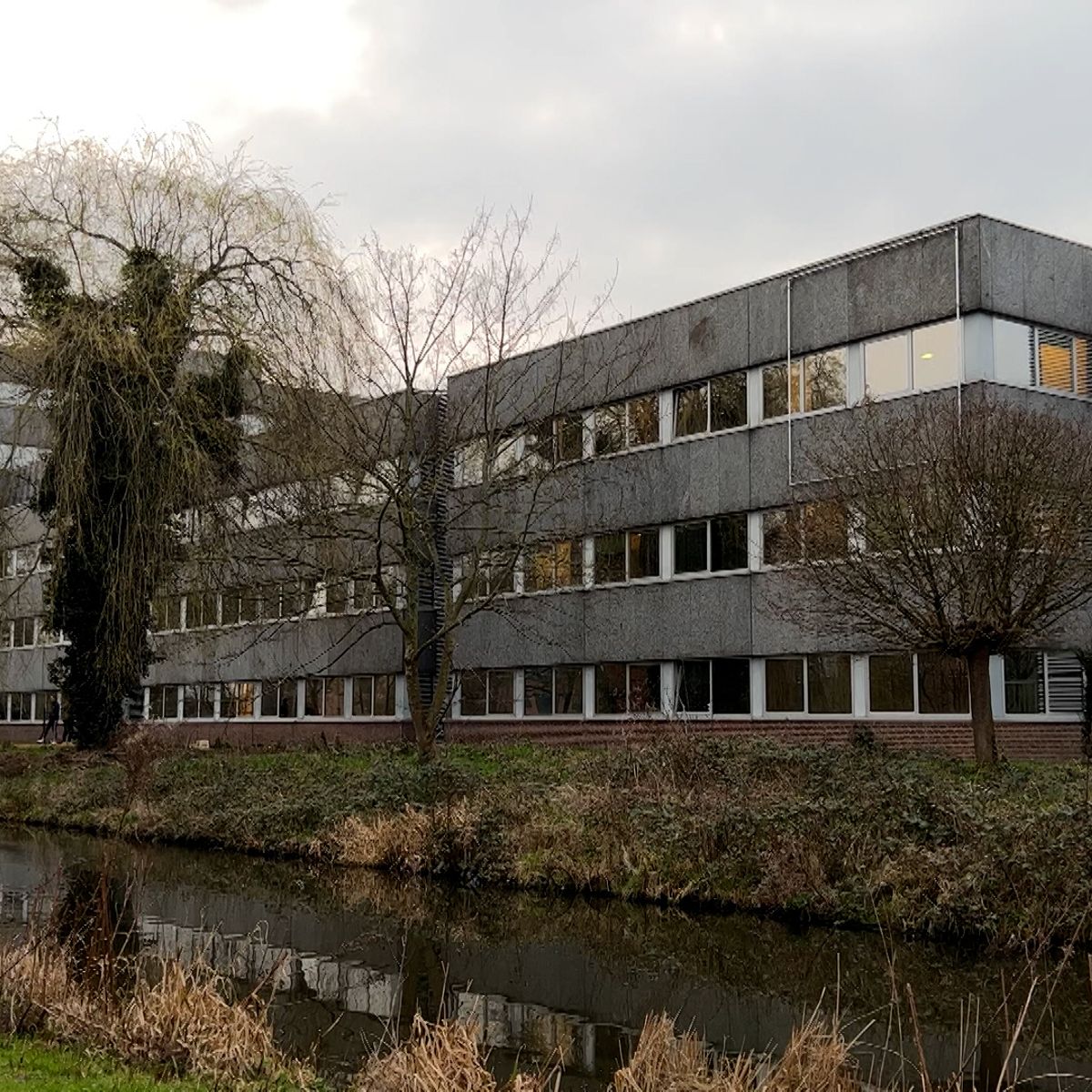 Woerden stemt in met onderzoek naar azc: 'We vinden het een goede plek ...