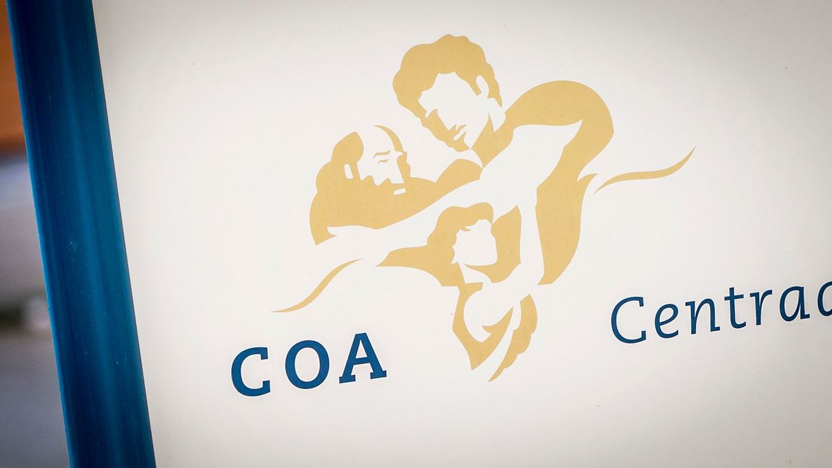 Corona-uitbraak in azc Assen: 35 bewoners en medewerker positief - RTV ...