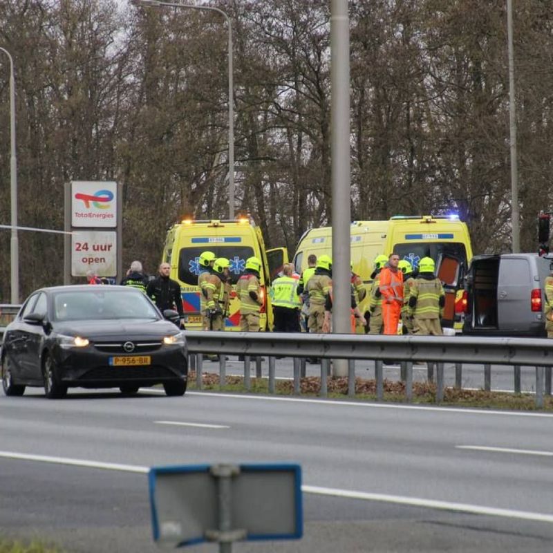 Dode bij ernstig ongeluk op A1 - Omroep Gelderland