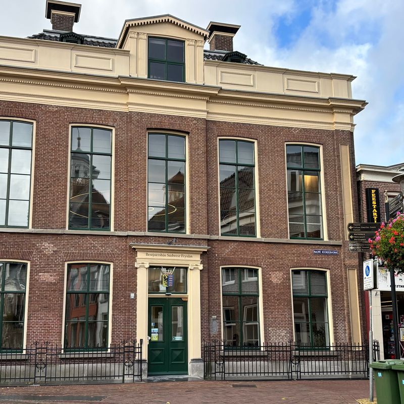 Minder geld van het Rijk: financiële nood bij gemeente Súdwest-Fryslân ...