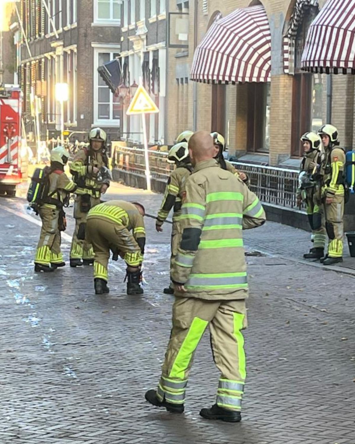 Studenten USC roken zichzelf eigen sociëteit uit, brandweer wil in ...